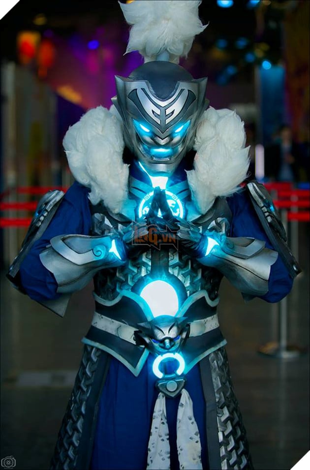 Overwatch Ngắm Nhìn Cosplay Genji Baihu Tỉ Lệ 11 Cứ Như Từ Game Ra